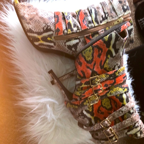 Shoes | This Is A Multi Colored Heel Its Peep Toe Snake Skin Looks ...